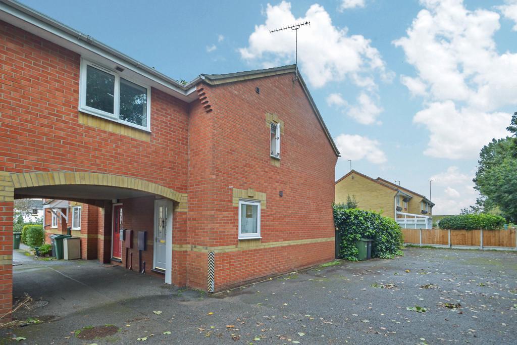 Epping Way, Witham, CM8 1NQ 1 bed end of terrace house - £215,000