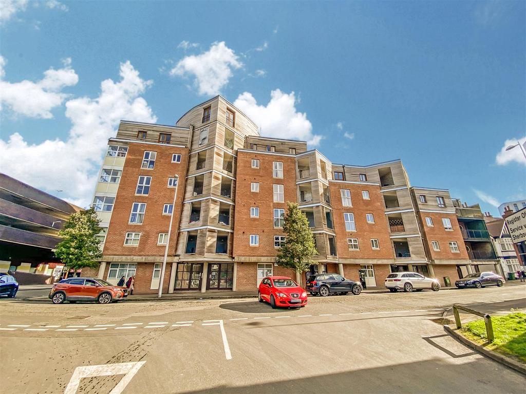 Meridian Point, Coventry City Centre, West Midlands, CV1 2LB 2 bed ...