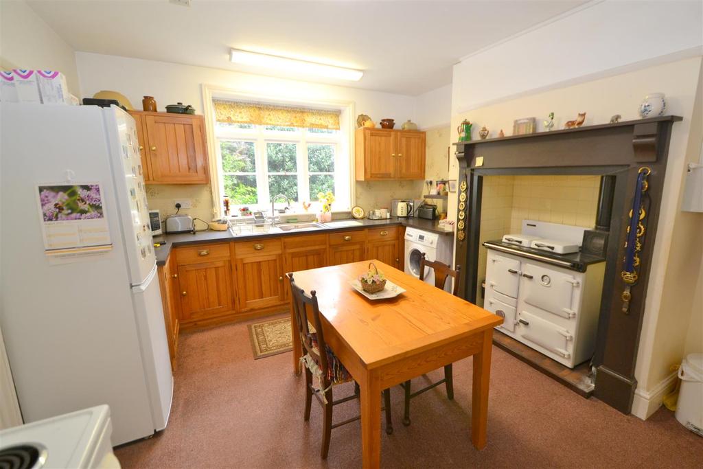 Harcourt Road, Mathon, Malvern 2 bed detached house - £350,000