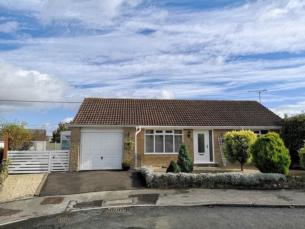 Shearstones, Yetminster, Yetminster... 2 bed detached bungalow - £320,000