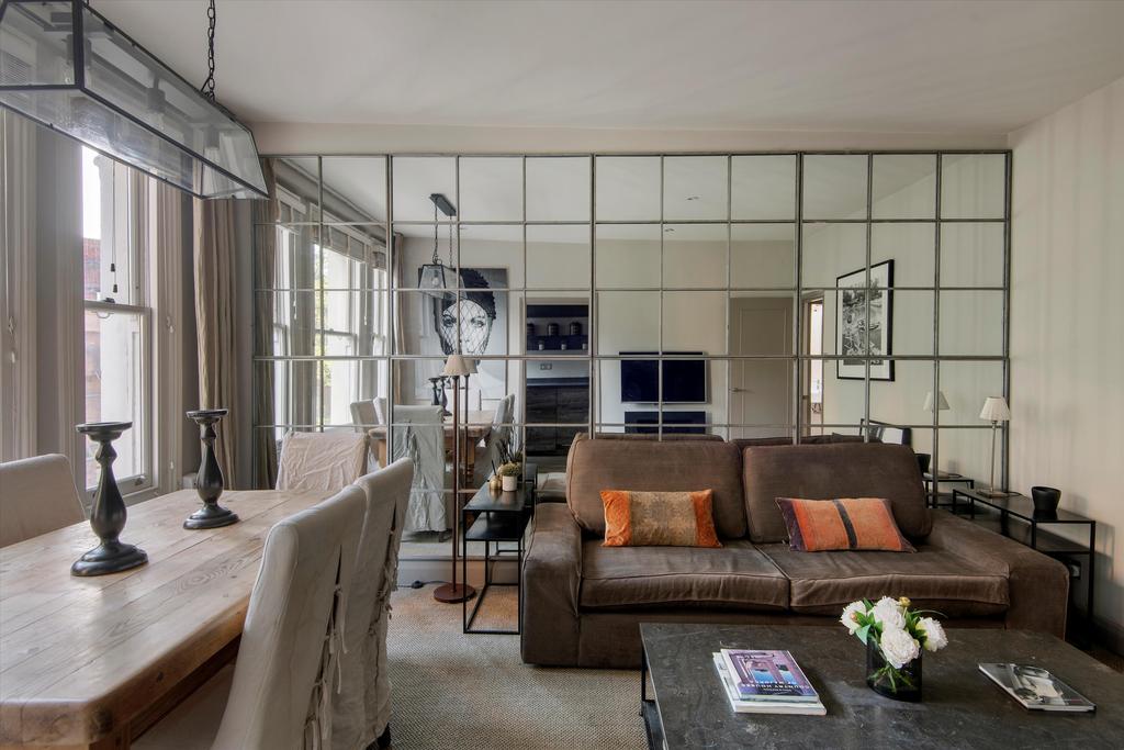 Edith Grove, Chelsea, London, SW10 2 bed flat - £615,000