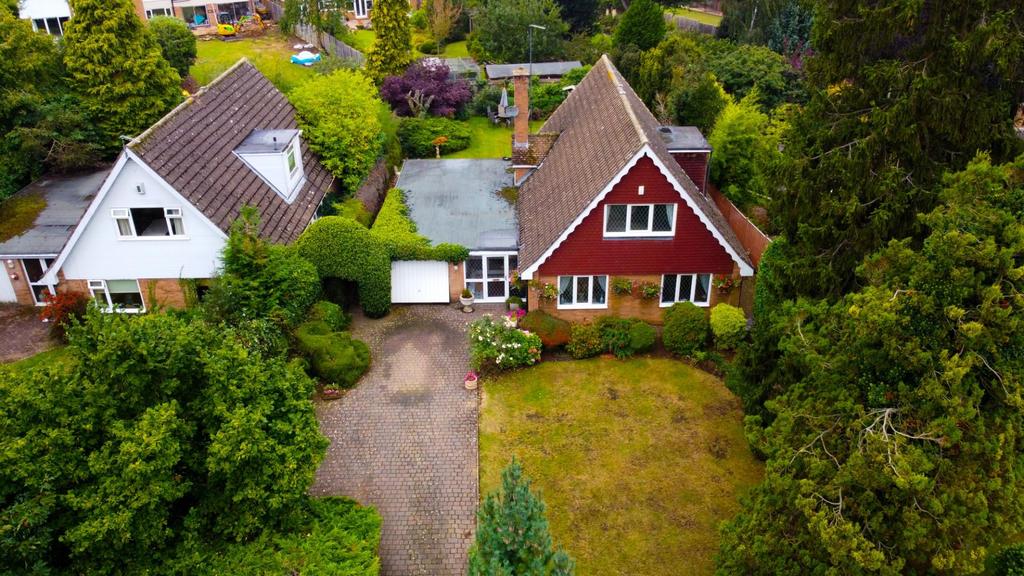 Lodge Avenue, Collingtree... 4 bed detached house - £460,000