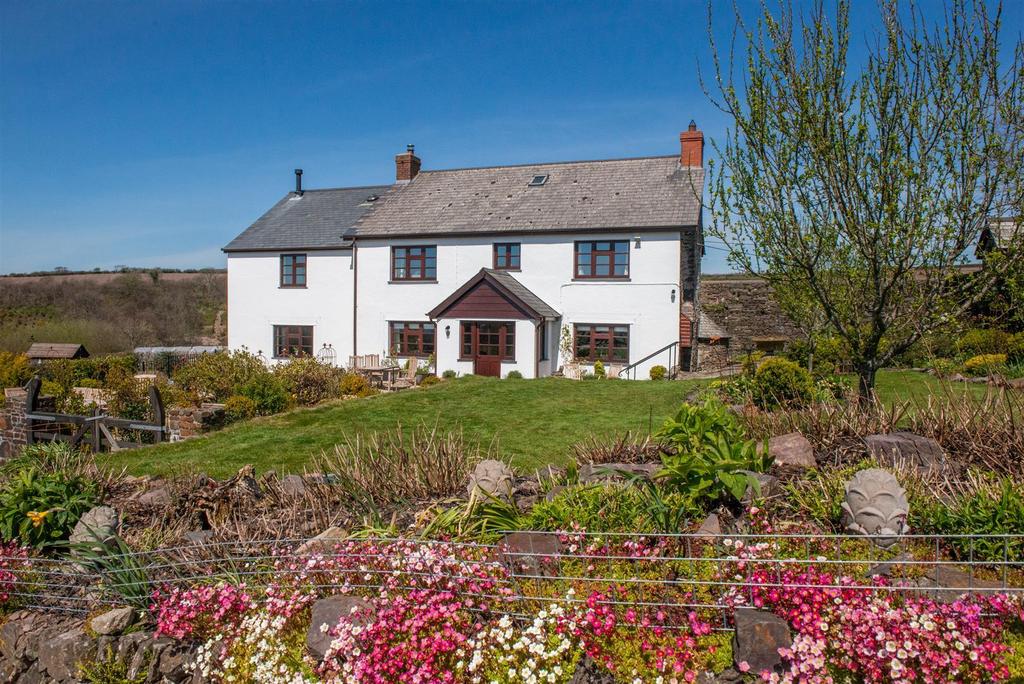 Heasley Mill, South Molton, Devon, EX36 Farm - £2,650,000