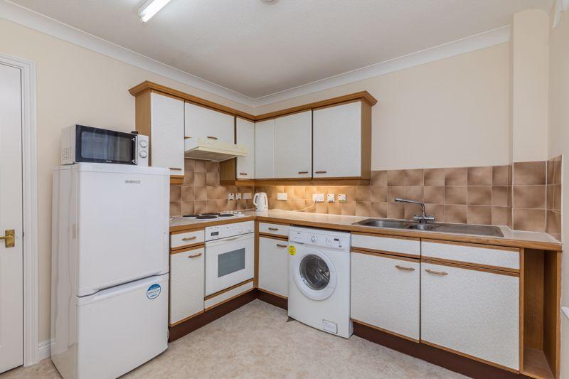 William Street, Brighton 1 bed retirement property - £180,000