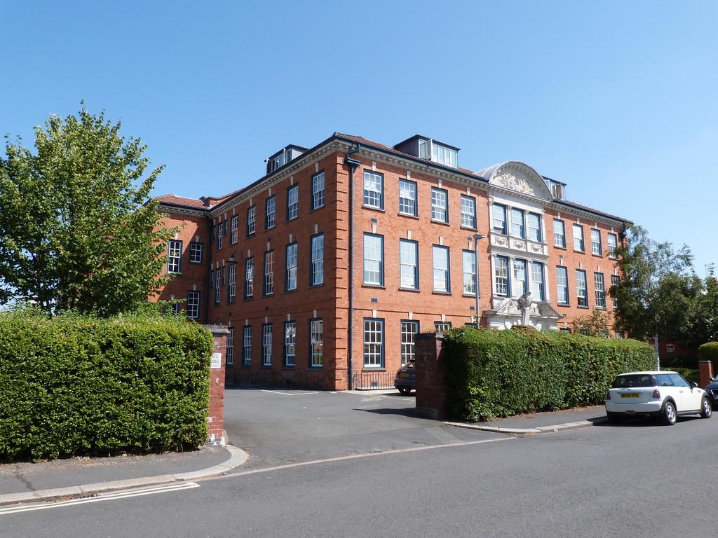Barbourne Works, Northwick Avenue 2 bed ground floor flat - £925 pcm (£ ...