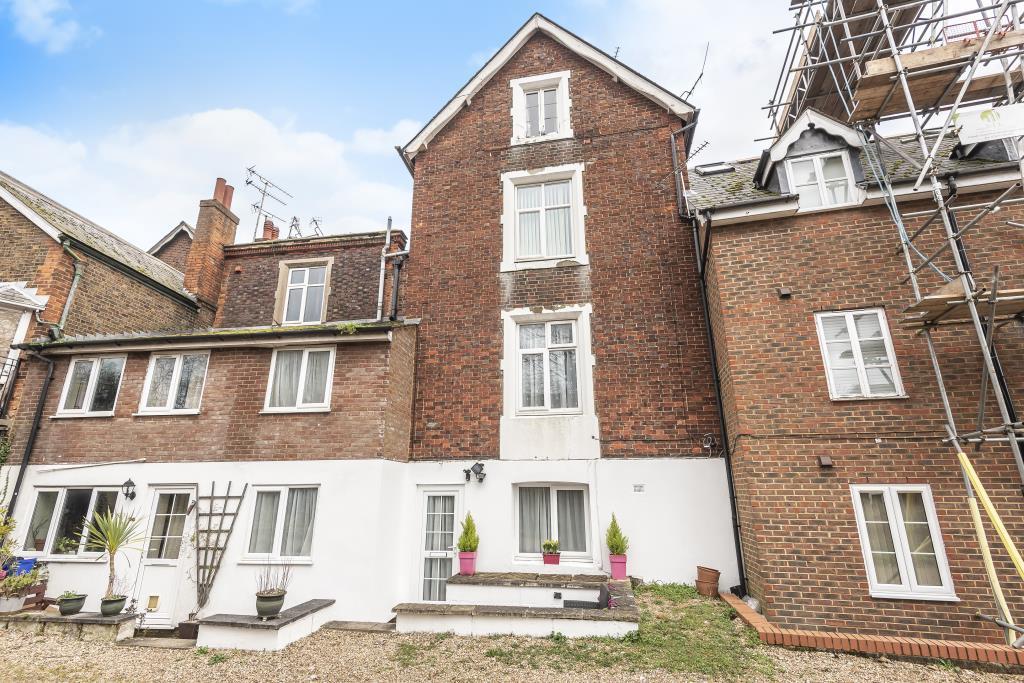 Slough, Berkshire, SL1 1 bed maisonette - £180,000