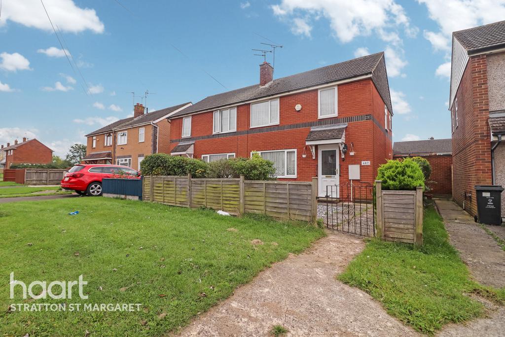 Welcombe Avenue, Swindon 3 bed semi-detached house - £215,000