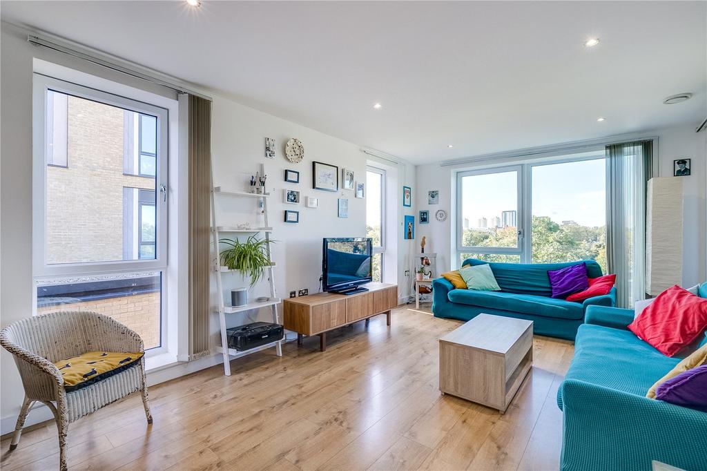 Eltringham Street, London 2 bed flat - £525,000