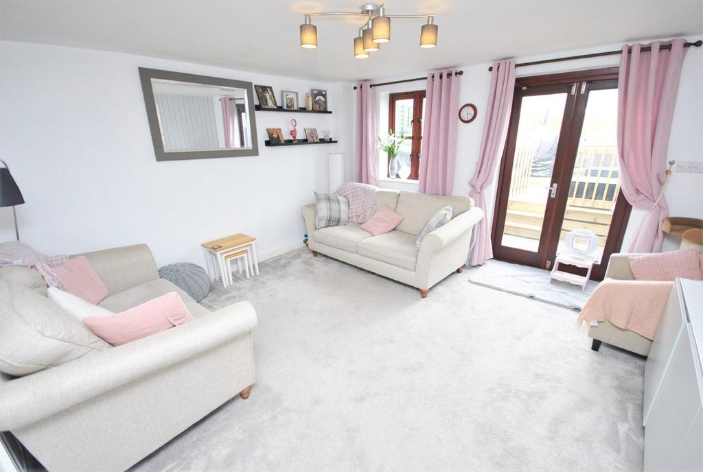 Purdie Close, Cheddar, BS27 2 bed terraced house - £245,000