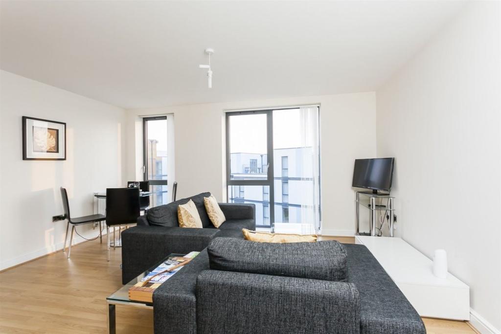The Pulse, Colindale Avenue, NW9 Studio - £1,150 pcm (£265 pw)