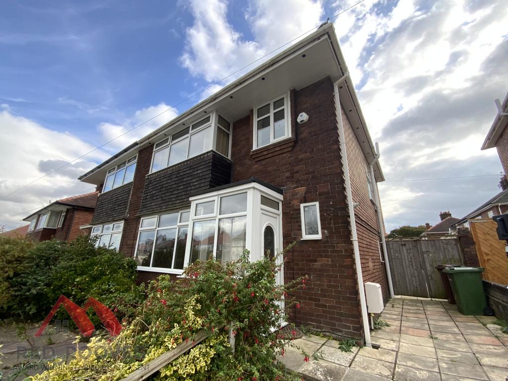 Town Lane, Bebington, CH63 3 bed semi-detached house - £225,000