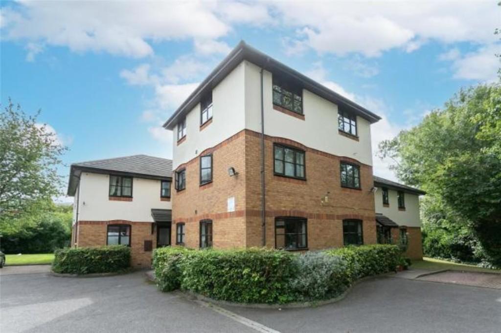 Watford, WD18 1 bed apartment - £259,950