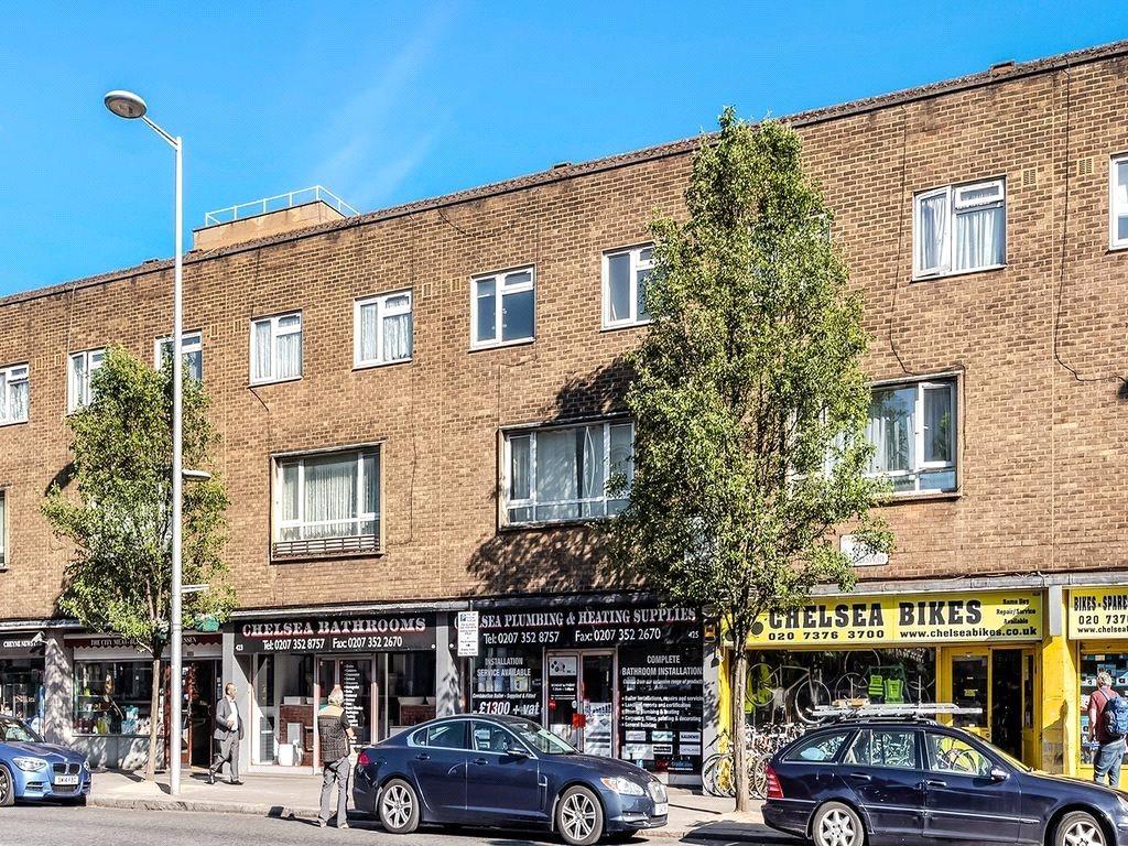 Ann Lane, Chelsea SW10 2 bed apartment - £725,000