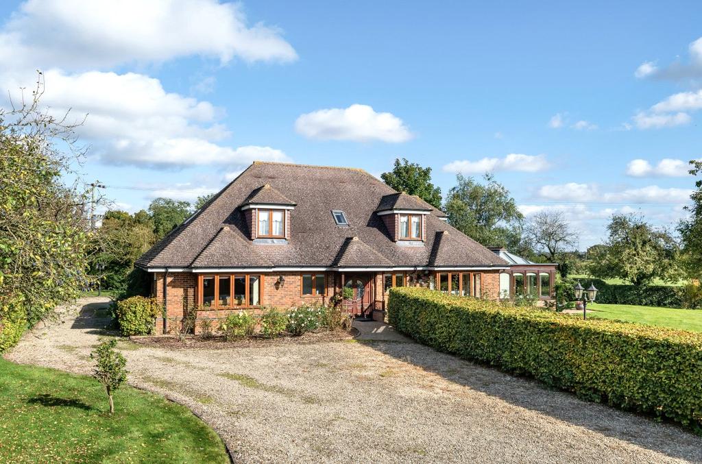 Peddars Lane Stanbridge Leighton Buzzard Bedfordshire Lu7 4 Bed