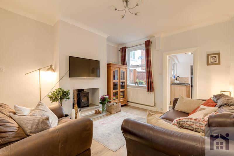 Parr Lane, Eccleston, PR7 5SL 2 bed terraced house - £160,000
