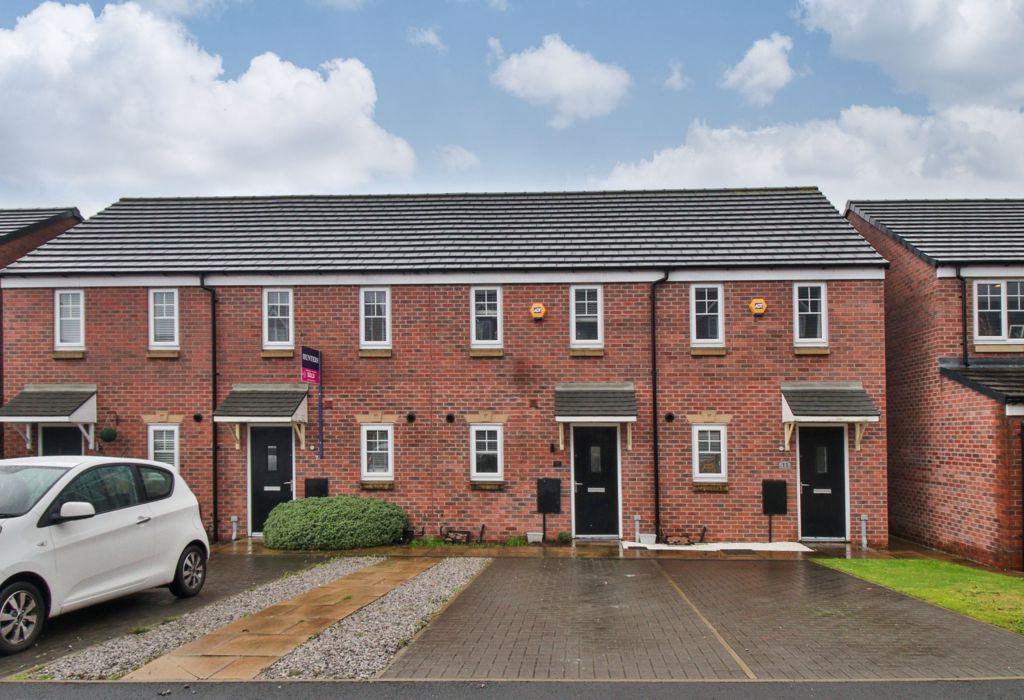 Wayfarers Way, Wardle, OL12 9EQ 2 bed mews - £154,950