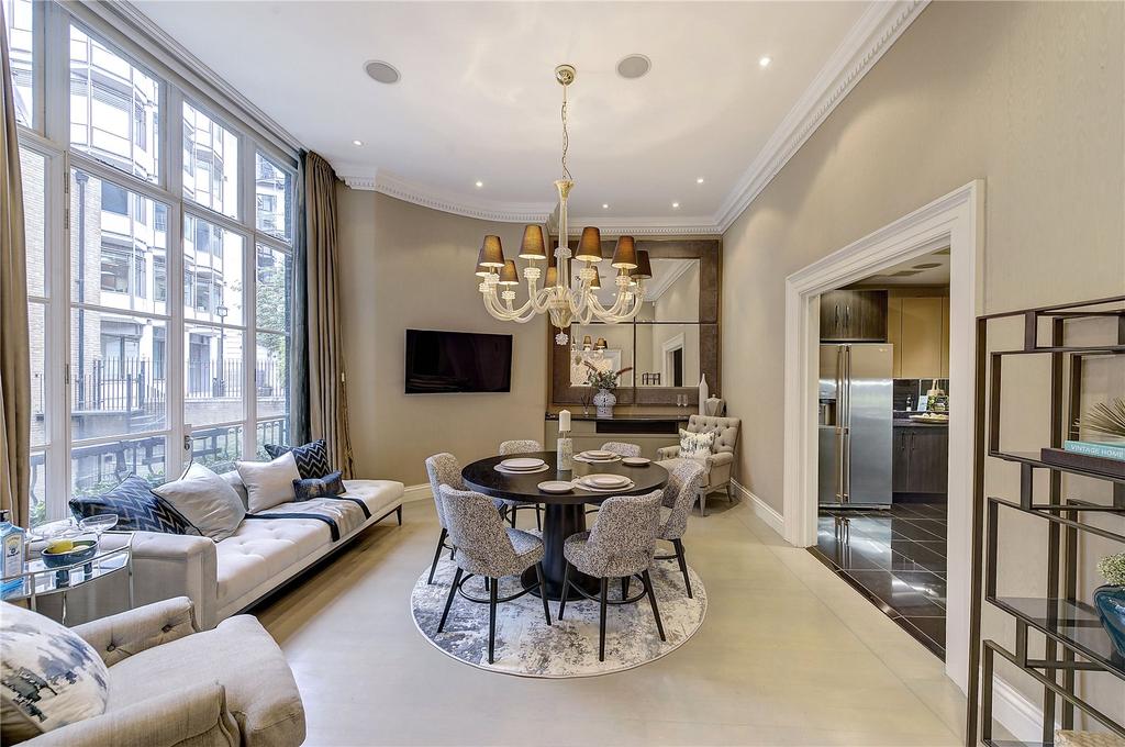 Curzon Square, London, W1J 2 bed apartment - £4,250,000