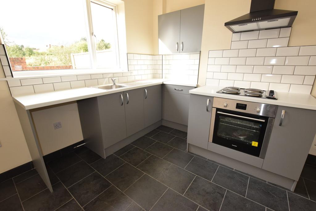 Schofield Street, Mexborough 2 bed end of terrace house - £500 pcm (£ ...