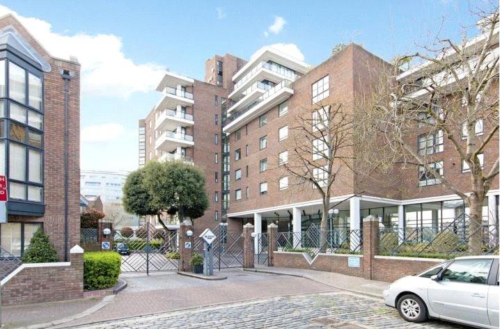 Waterside Point, 2 Anhalt Road... 2 bed apartment - £4,117 pcm (£950 pw)