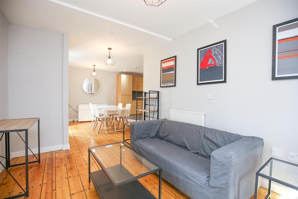 Springbank Road, Sandyford, NE2 2 bed flat - £850 pcm (£196 pw)