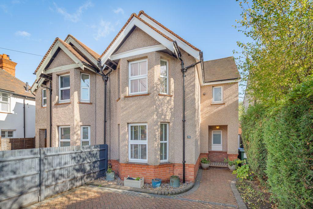 Cookham Road, Maidenhead SL6 7HT 3 bed semi-detached house - £585,000