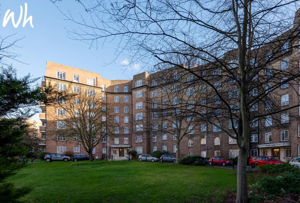 Wick Hall, Furze Hill, Hove 2 bed flat - £1,850 pcm (£427 pw)
