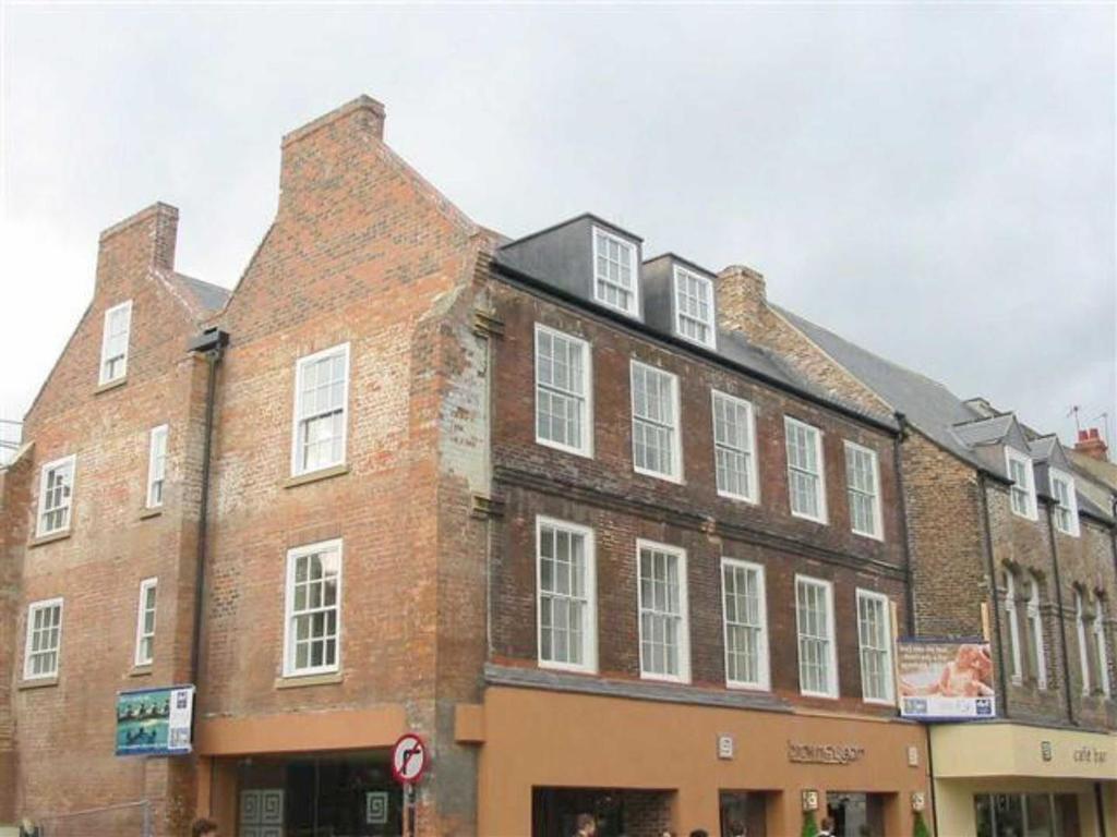 New Elvet, Durham 3 bed private hall - £607 pcm (£140 pw)