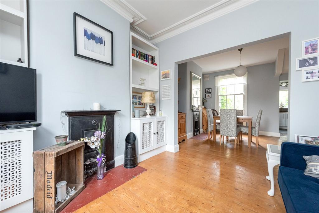 Caird Street, London, W10 2 bed terraced house - £2,150 pcm (£496 pw)