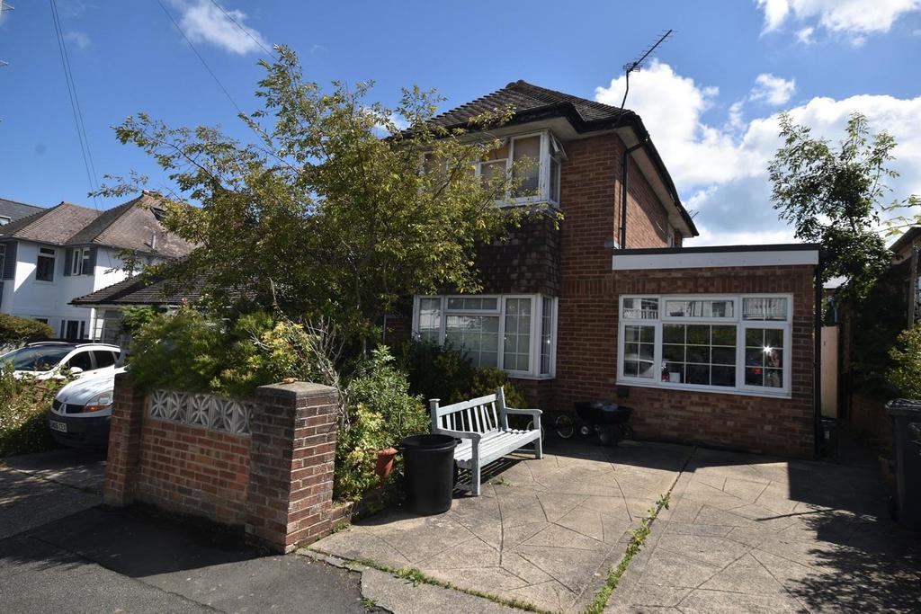 Seafield Road, Seaview, PO34 5HD Residential development - £550,000