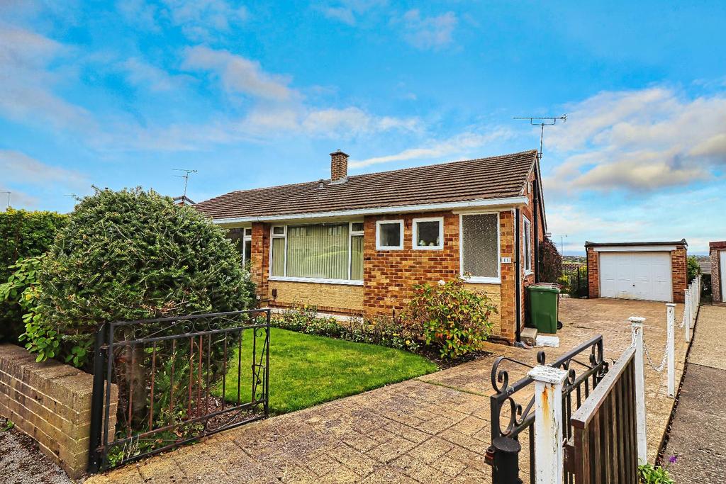 Wrenbury Grove Cookridge 2 Bed Semi Detached Bungalow £250 000