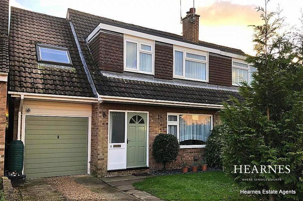 Ringwood, BH24 1XR 5 bed semi-detached house - £415,000
