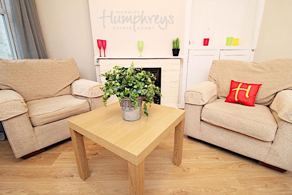 Somerset Road, Highfield, SO17... 3 bed house - £1,274 pcm (£294 pw)