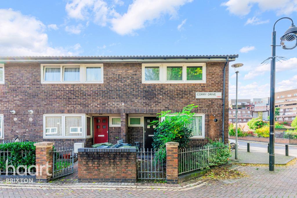 Corry Drive, London, SW9 4 bed terraced house - £550,000