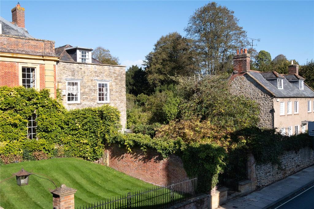 Long Street, Sherborne, DT9 4 bed townhouse - £525,000