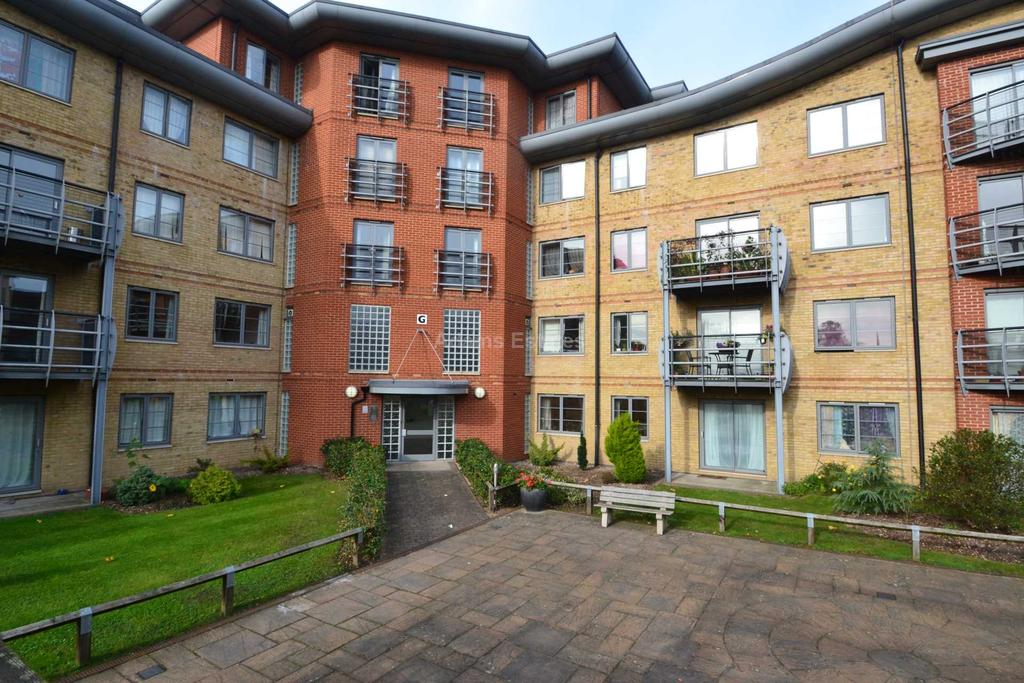 Quadrant Court, Reading 2 bed apartment - £1,000 pcm (£231 pw)