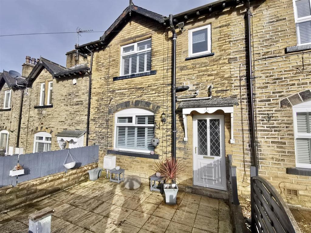 Staups Lane, Shibden, Halifax 3 bed terraced house - £200,000