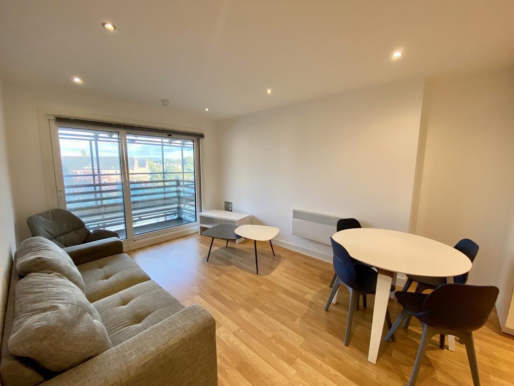 Devell House 11 Rusholme Place... 2 bed apartment - £995 pcm (£230 pw)