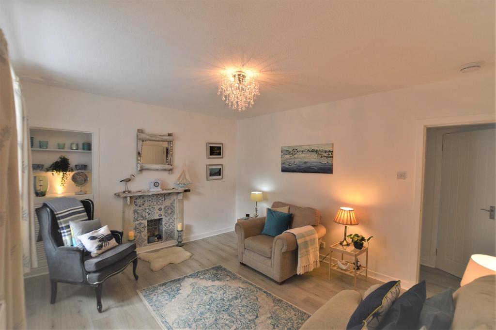 1/R 51 Nelson Street, LARGS, KA30 9AA 1 bed flat - £49,000
