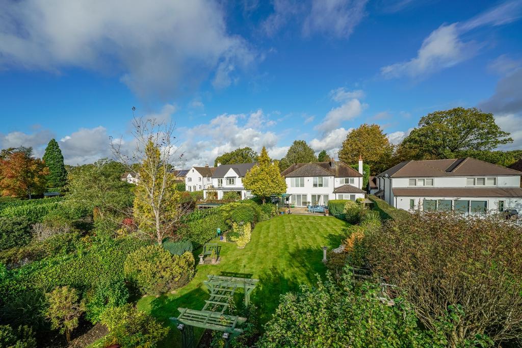 Hempstead Lane, Potten End HP4 4 bed detached house - £1,500,000