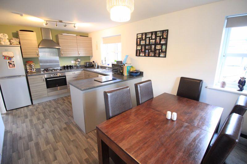 Tetchill Brook Road, Ellesmere 3 bed detached house - £265,000