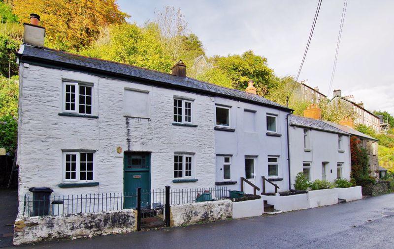 Lynbridge Road, Lynton 3 bed cottage - £250,000
