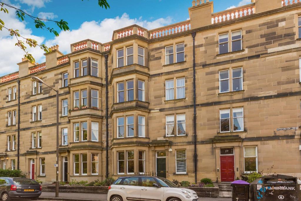 Merchiston Crescent, Merchiston, Edinburgh, EH10 3 bed flat - £1,750 ...