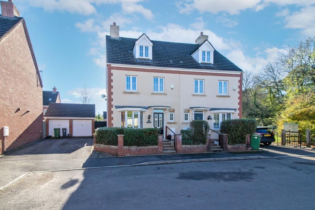 Junction Terrace, Radyr 4 bed townhouse - £349,950