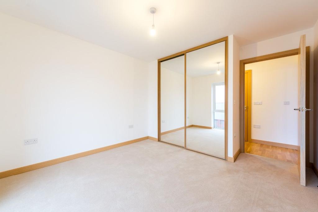 Flat Sutton Road Southend On Sea 1 Bed Flat To Rent £850 Pcm £