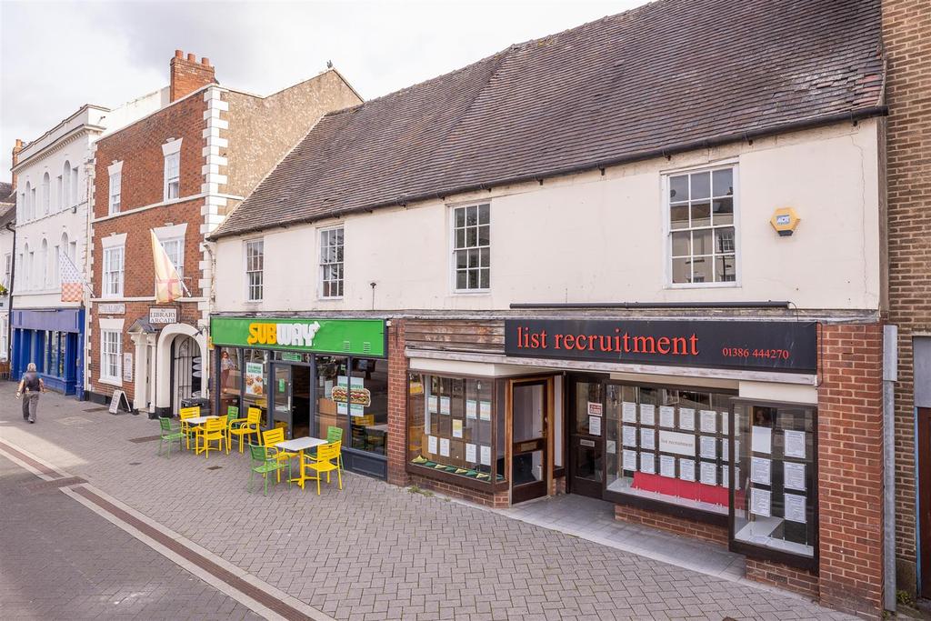 High Street, Evesham Property - £525,000