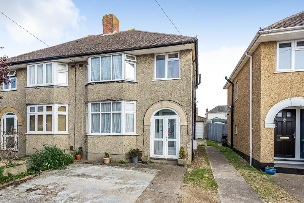 Headington, Oxfordshire, OX3 3 bed semi-detached house - £450,000