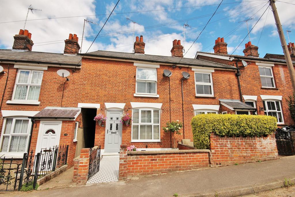 Chapel Street, Halstead, CO9 2 bed terraced house - £270,000