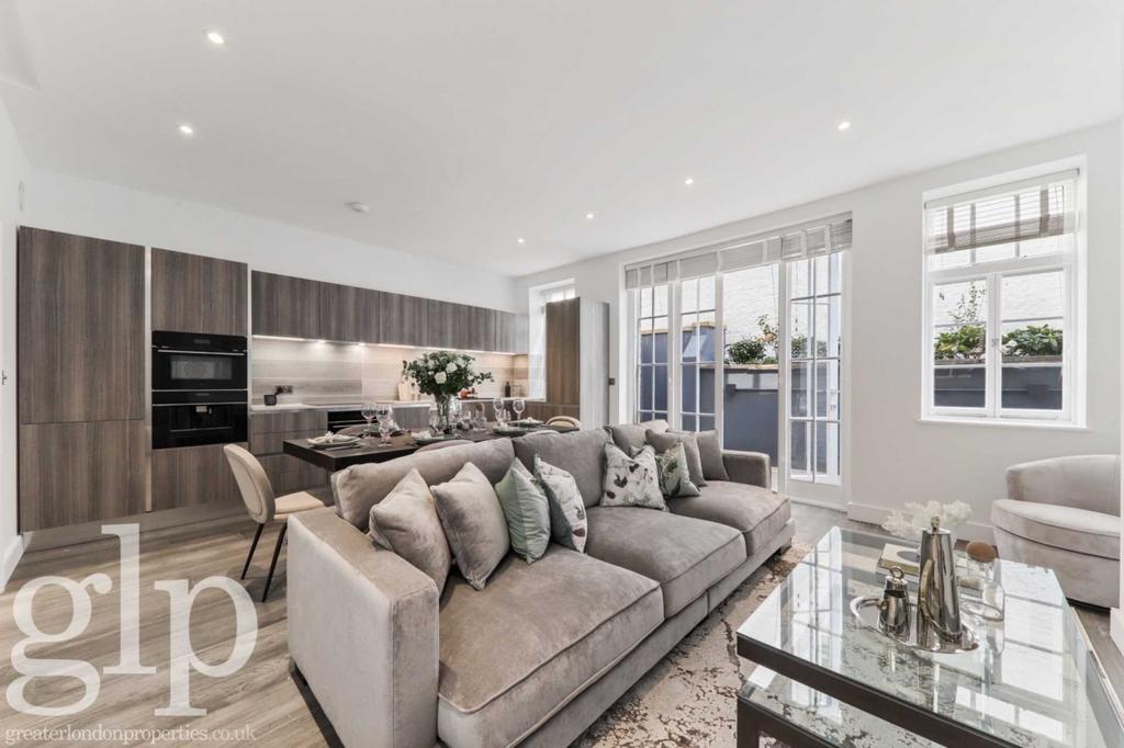 Strathearn Place, Hyde Park, W2 2 bed flat - £3,900 pcm (£900 pw)