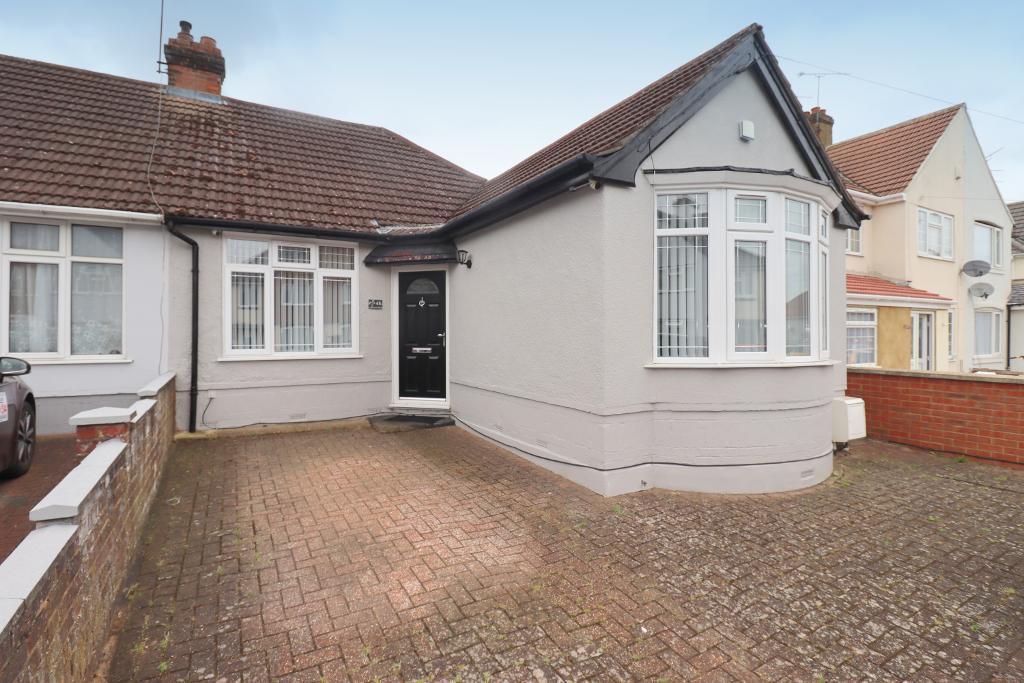 Atherstone Road, Challney, Luton... 3 bed bungalow - £315,000