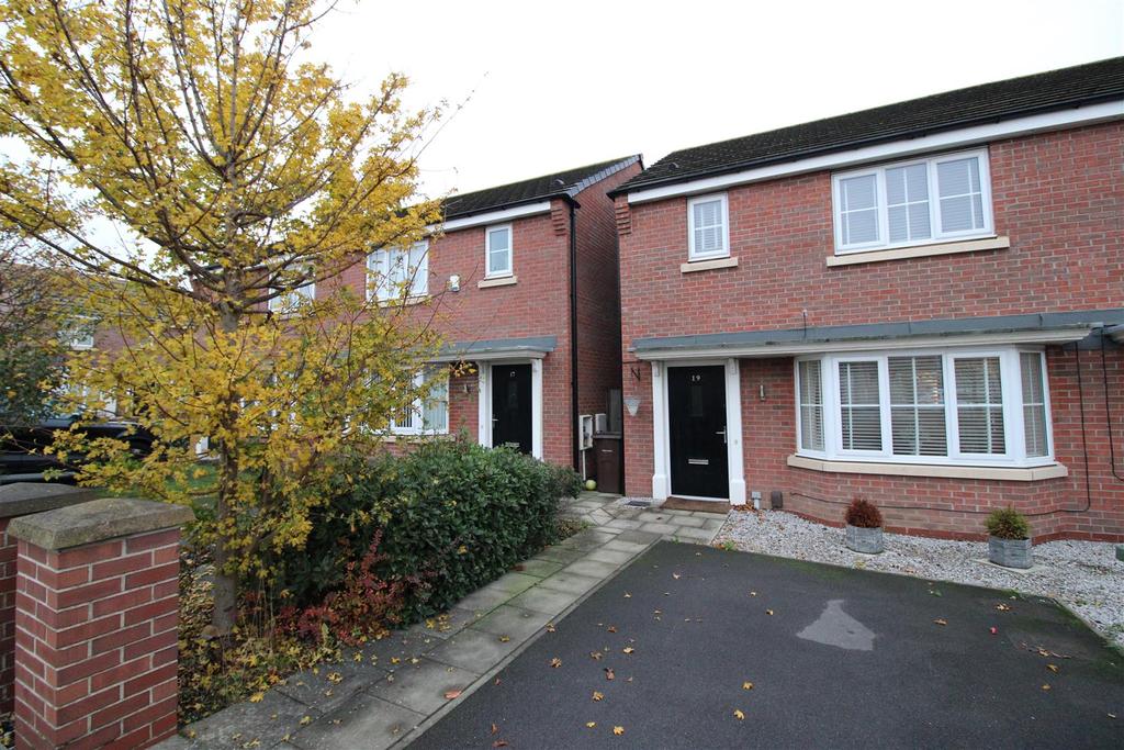 Staley Drive, Bootle 3 bed semi-detached house - £175,000